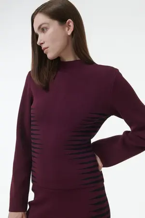 LEEM Fitted Jacquard Knit Top