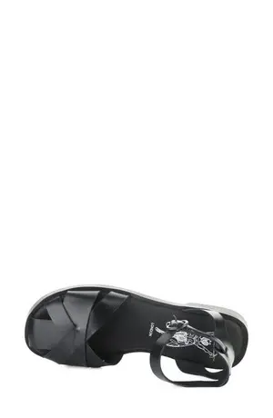 Fly London Alli Ankle Strap Fisherman Sandal - Black