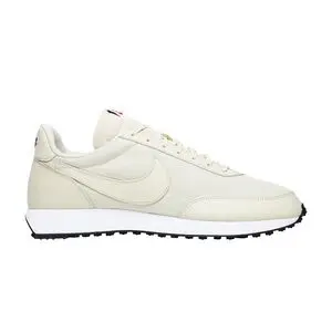 Nike Tailwind Se