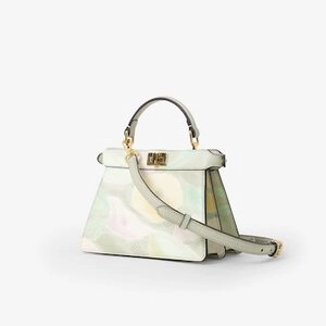 Fendi Peekaboo Iseeu Petite