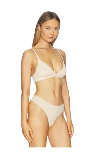 SKIMS Fits Everybody Triangle Bralette In Beige