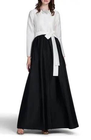 EMILY SHALANT Long Sleeve Taffeta Gown - Ivory/black