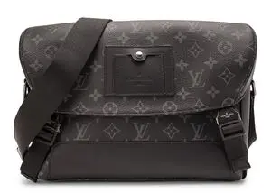 LOUIS VUITTON Messenger Voyager Monogram Eclipse Pm
