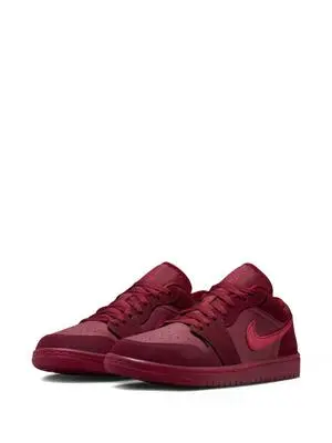 JORDAN Air 1 Low Se Sneakers - Red