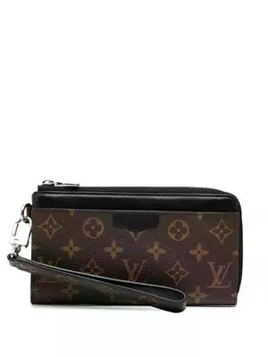 LOUIS VUITTON 2021-2025 Monogram Macassar Zippy Dragonne Long Wallets - Brown