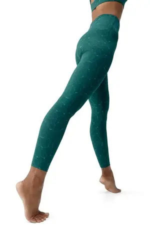 BORN LIVING YOGA Organic 7/8 Performance Leggings