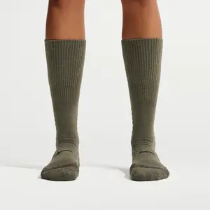 Nike Outdoor Cushioned Crew Socks - Green