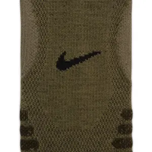 Nike Outdoor Cushioned Crew Socks - Green
