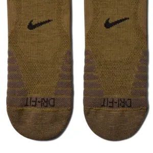 Nike Outdoor Cushioned Crew Socks - Brown