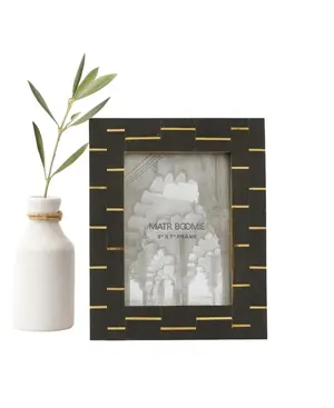 MATR BOOMIE Andhera Dash Picture Frame