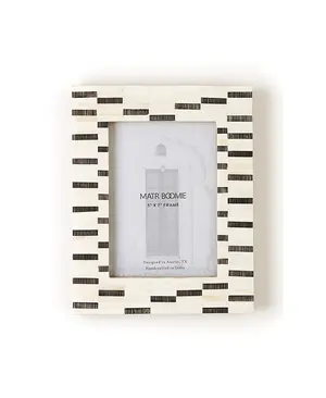 MATR BOOMIE Mukhendu Picture Frame - Black/white