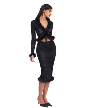 MISS CIRCLE NEW YORK Hali Burnout Velvet Top With Faux Fur Trim - Black