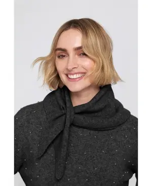 ELLE COLLECTION Sweater Scarf - Black