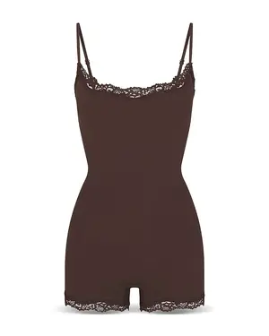 SKIMS Fits Everybody Lace Onesie - Espresso