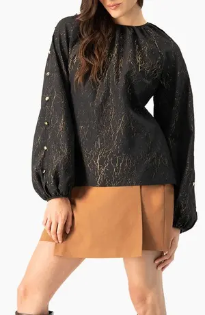 IVONNE Long Sleeve V-neck Blouse