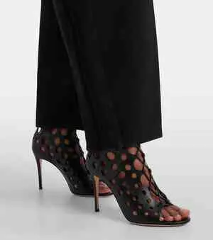 GIANVITO ROSSI 95 Perforated Leather Pumps