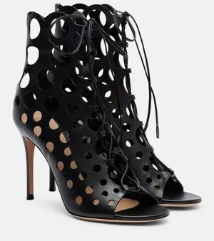 GIANVITO ROSSI Perforated Leather Lace-up Pumps - Black
