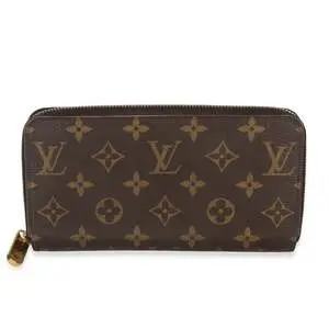 LOUIS VUITTON Monogram Canvas Zippy Wallet