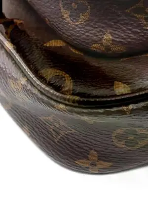 LOUIS VUITTON 2000s Monogram Shoulder Bag