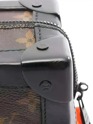LOUIS VUITTON Monogram Pattern Shoulder Bag - Brown