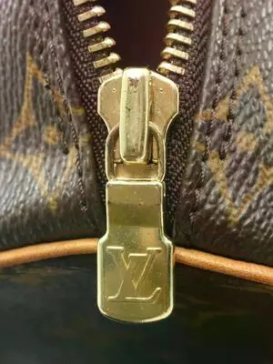 LOUIS VUITTON 2003 Monogram Papillon 26 Handbag