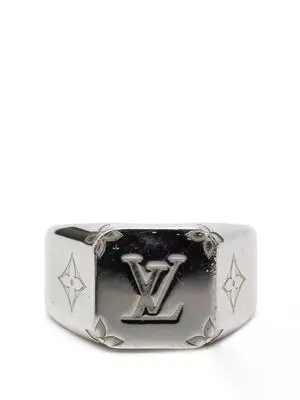 LOUIS VUITTON 2023 Plated Monogram Signet Ring - Silver