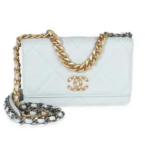 Chanel Pale Quilted Lambskin 19 Wallet On Chain - Blue