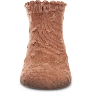 MEMOI Swiss Dot Ankle Socks - Cappuccino