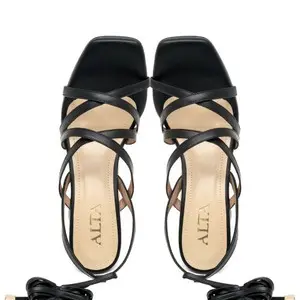 ALTA Gianna Sandals - Black