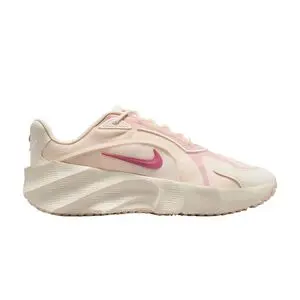 Nike Aura Edge Sneakers