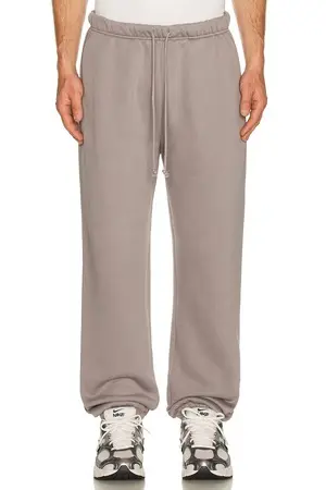 SKIMS Fleece Lounge Relaxed Jogger In Brown - Shadow