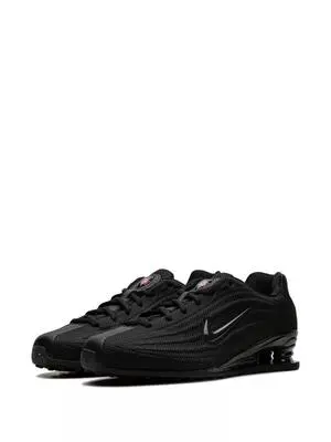 Nike Shox Z Striped Sneakers - Black