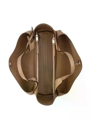 TOD'S Logo-detail Medium Shoulder Bag - Neutrals
