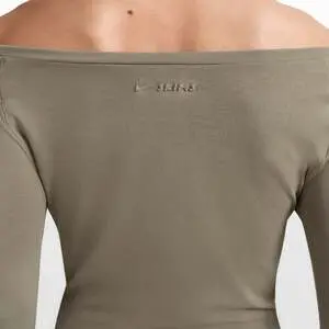 SKIMS Long Sleeve Boatneck Top
