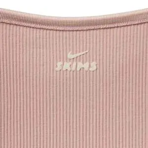 SKIMS Ribbed Seamless Cami - Himalayan/ecru