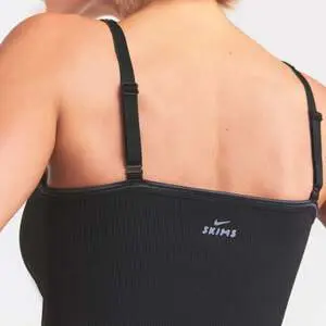 SKIMS Ribbed Seamless Cami Top - Obsidian