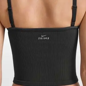 SKIMS Ribbed Seamless Cami Top - Obsidian/armor