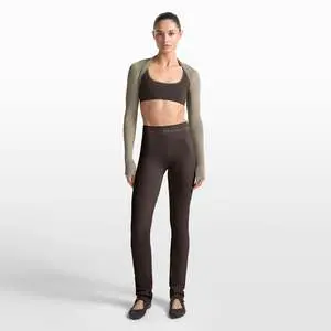 SKIMS 34" Straight Legging Phoenix | Deep Neutral | | Nike Ribbed Seamless