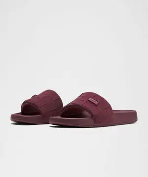 Lululemon Restfeel Woven Slide Burgundy Bay/burgundy Bay/burgundy Bay