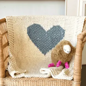 KANJU INTERIORS Mini Heart Blanket - Anvil