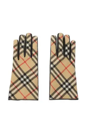 Burberry Textured Gloves For Men