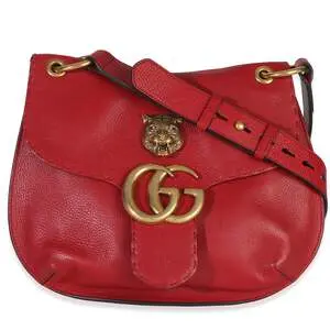 Gucci Red Shoulder Bags