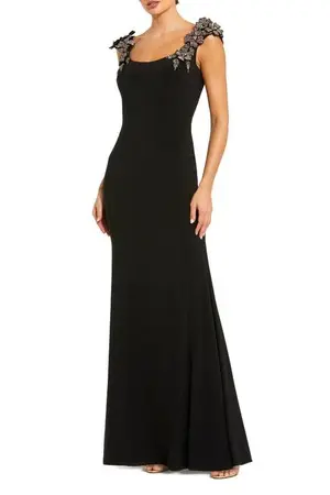 Mac Duggal Jersey Scoop Neck Gown With 3d Flower Details - Black