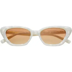 FREYRS EYEWEAR Cat Eye Sunglasses - Pearl