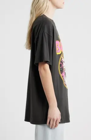 MERCH TRAFFIC David Bowie Graphic T-shirt