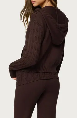 EDIKTED Lula Cable Knit Zip-up Cardigan