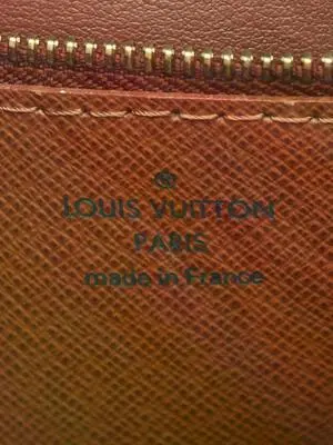 LOUIS VUITTON 2009 Monogram Trocadero 27 Crossbody Bag