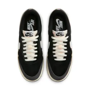 JORDAN Skyline Low Sneakers - Black
