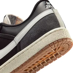 JORDAN Skyline Low Sneakers - Black