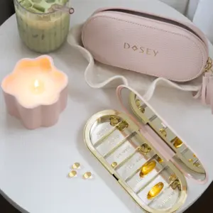 DOSEY 7-Day Pill Compact Blush (gold) 7-day + Purse